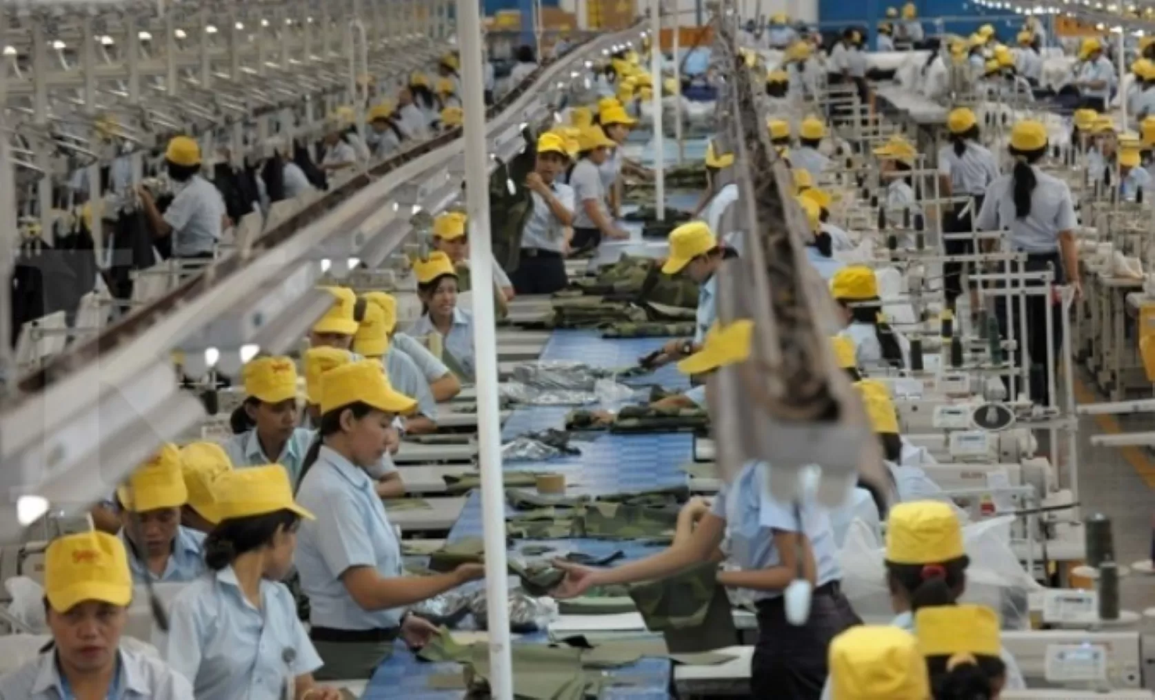 Cegah PHK Massal, Pemerintah Siapkan Skema Penyelamatan Karyawan Sritex ...